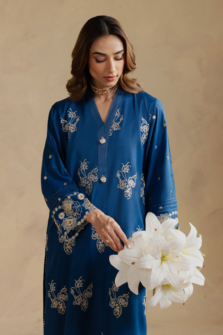 2 PIECE EMBROIDERED SILK SUIT (LUXURY-PRET) – BEECHTREE