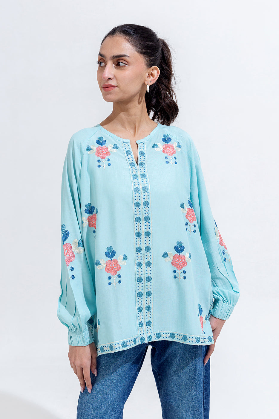 EMBROIDERED VISCOSE TOP (PRET) – BEECHTREE
