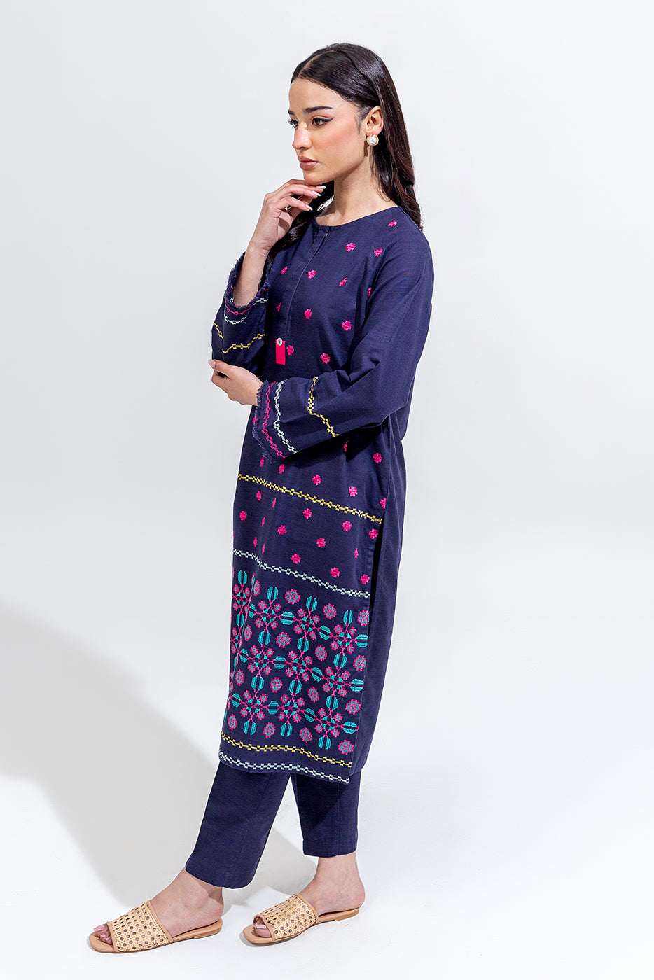 2 PIECE BASIC KHADDAR SUIT (PRET) – BEECHTREE