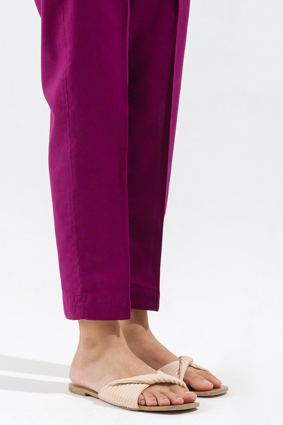 STRAIGHT PANTS – BEECHTREE