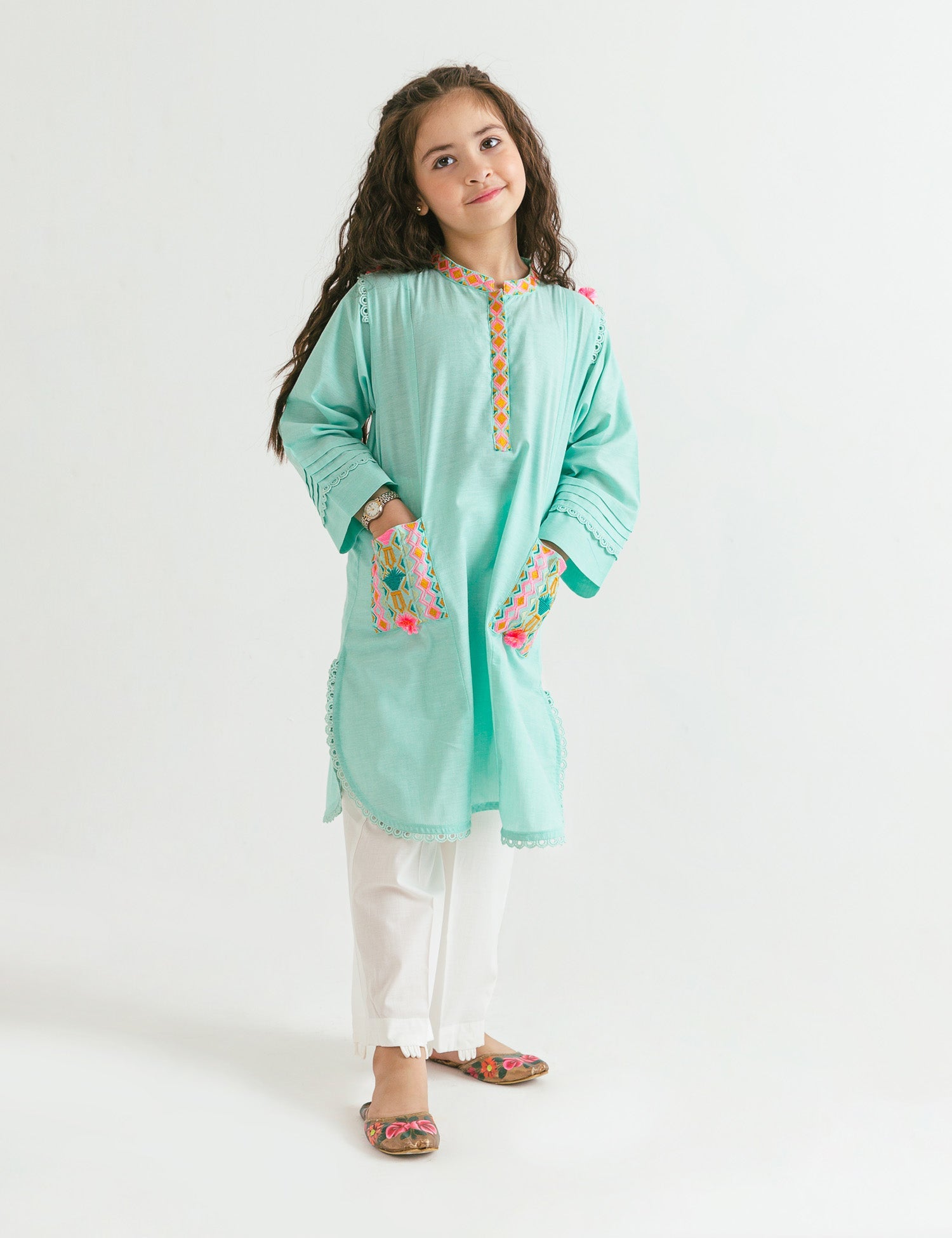 POCKET Embroidered TUNIC – BEECHTREE