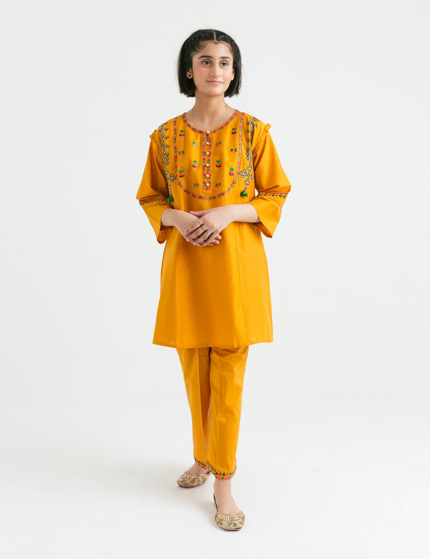 2 PIECE ETHNIC Embroidered SET – BEECHTREE