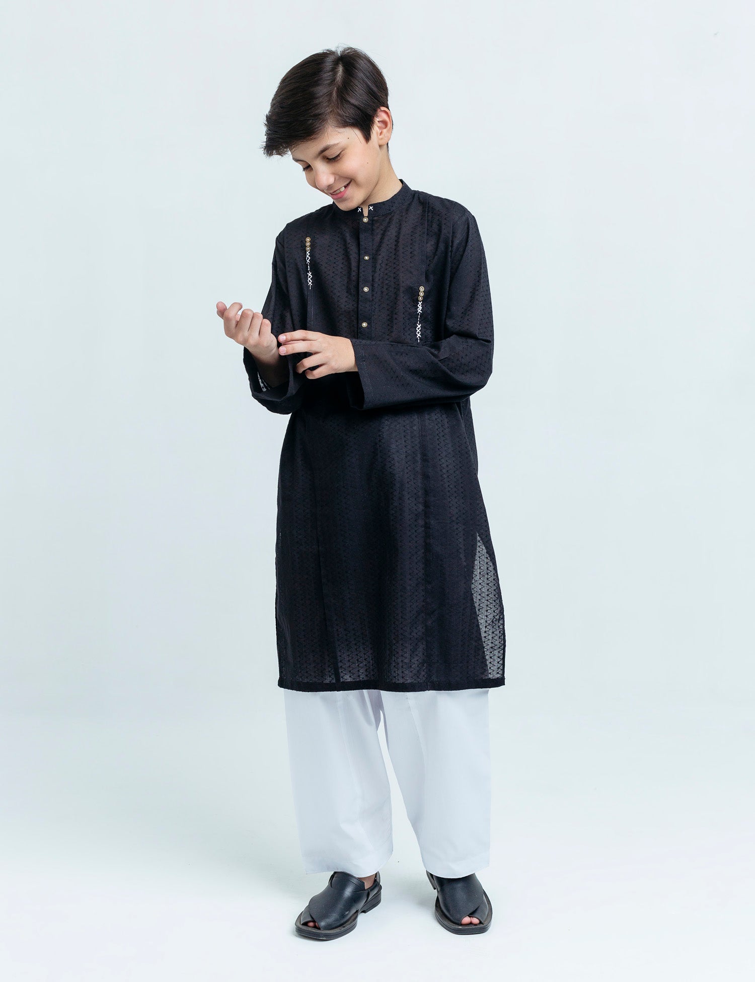 JACQUARD BLACK STYLIZED KURTA – BEECHTREE