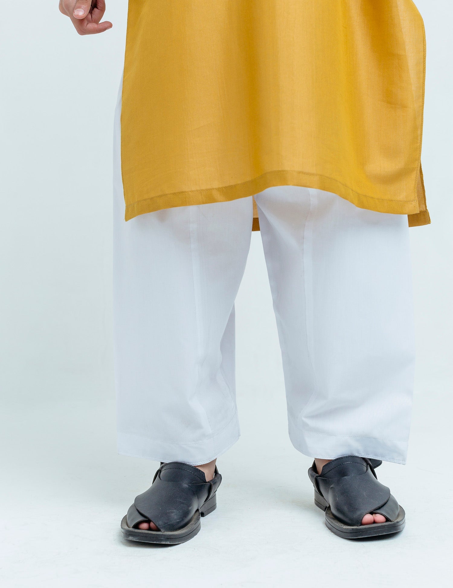 WHITE SHALWAR – BEECHTREE