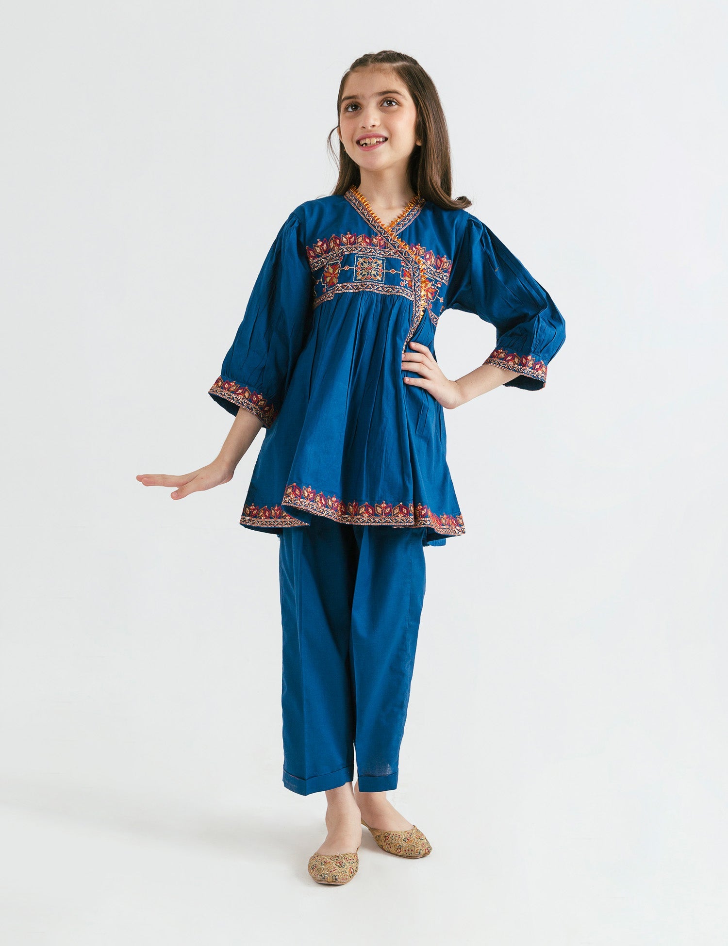 2 PIECE ANGRAKHA Embroidered SET – BEECHTREE