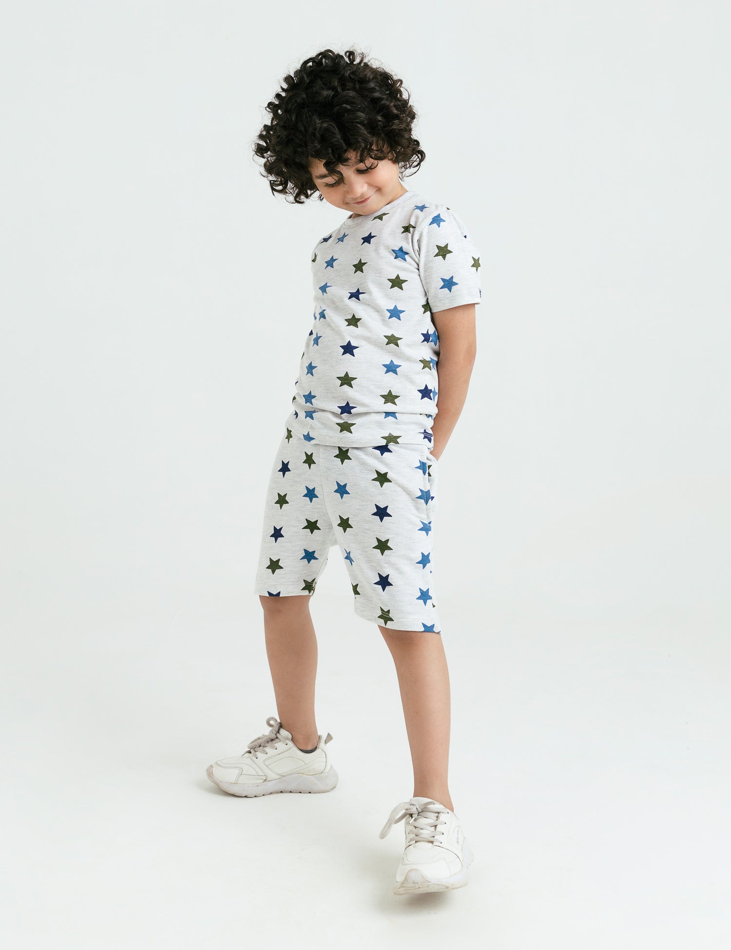 All over Stars printed Tee – BEECHTREE