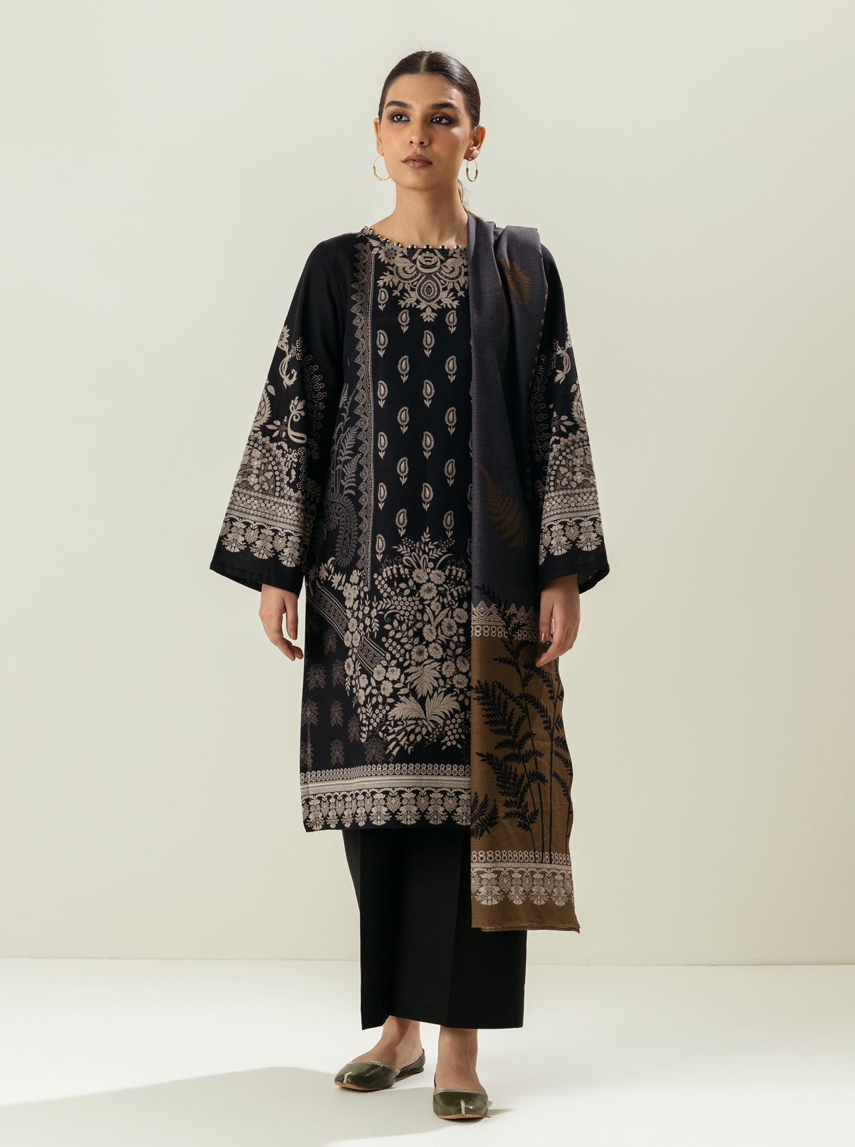2 PIECE - PRINTED KHADDAR SUIT - WEB BLACK – BEECHTREE