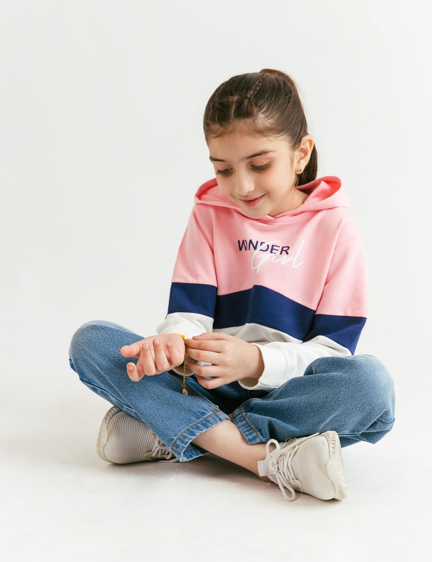 Wonder Girl Hoodie – BEECHTREE
