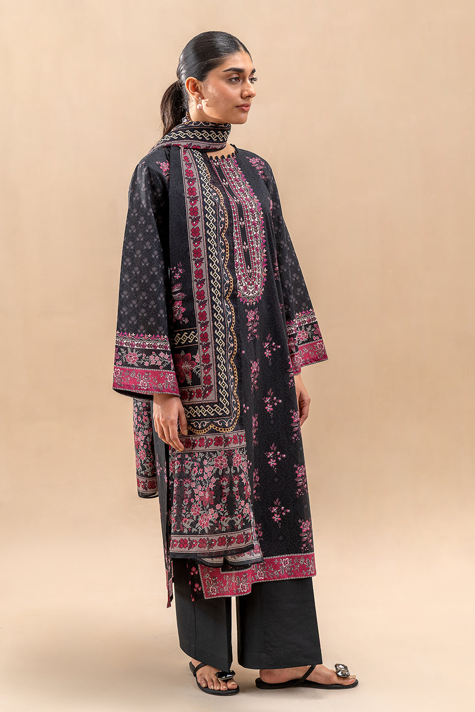 3 PIECE PRINTED LAWN SUIT-GRANITE GLOOM (UNSTITCHED) – BEECHTREE