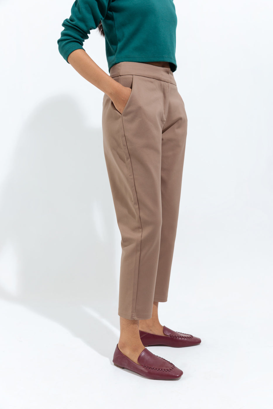 GREY CROPPED PANTS – BEECHTREE