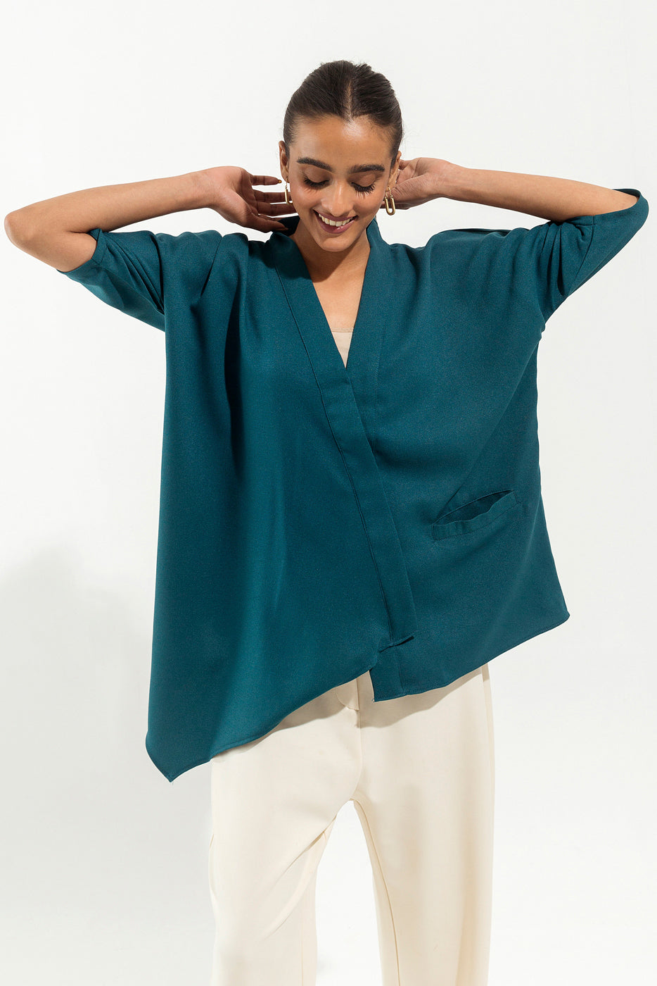 TEAL BLUE DIAGONAL HI-LOW TOP – BEECHTREE