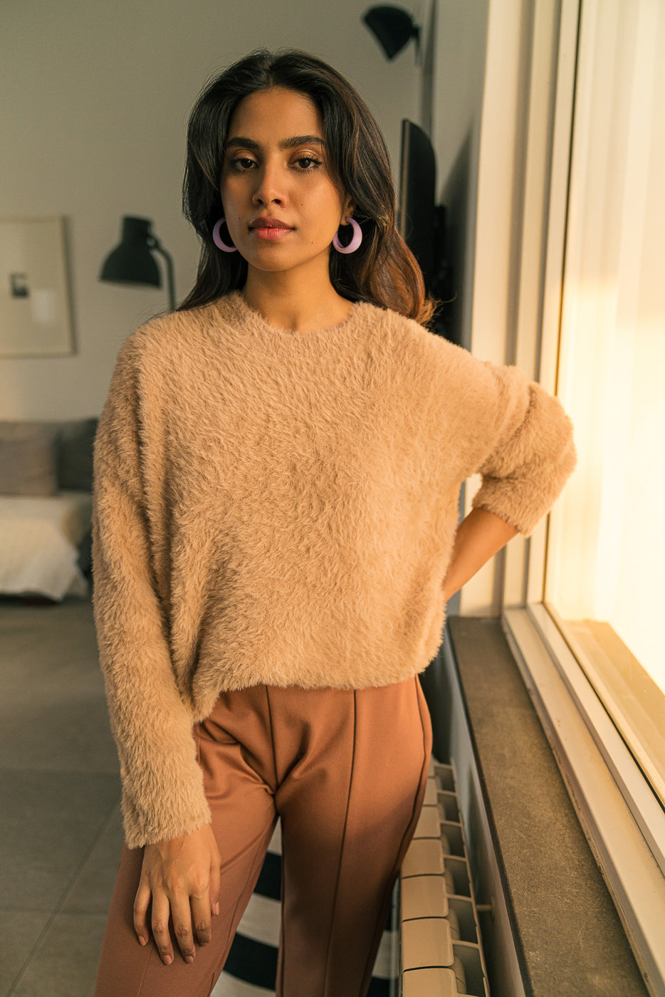 BEIGE FUZZY KNIT PULLOVER – BEECHTREE