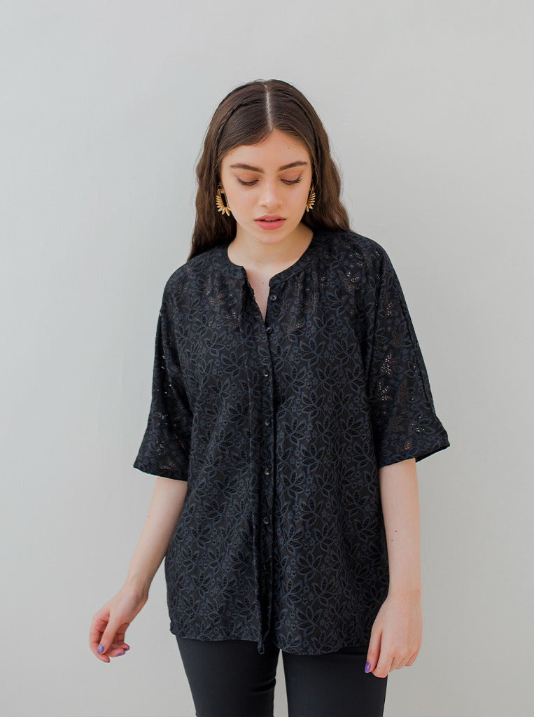 Black Lace Boxy Top – BEECHTREE