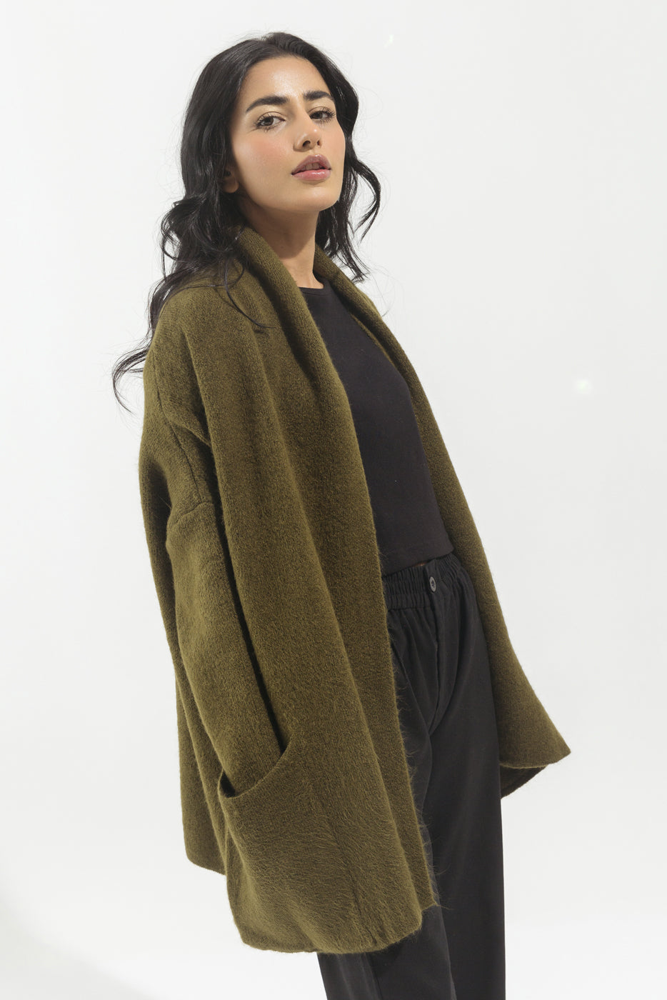 OLIVE GREEN KNITTED CARDIGAN – BEECHTREE
