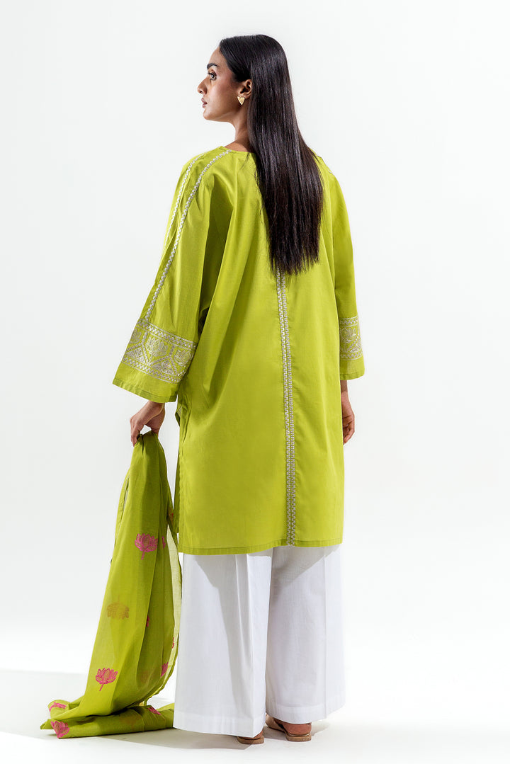 Buy Online Ready Made Dresses from Pret Collection – BEECHTREE