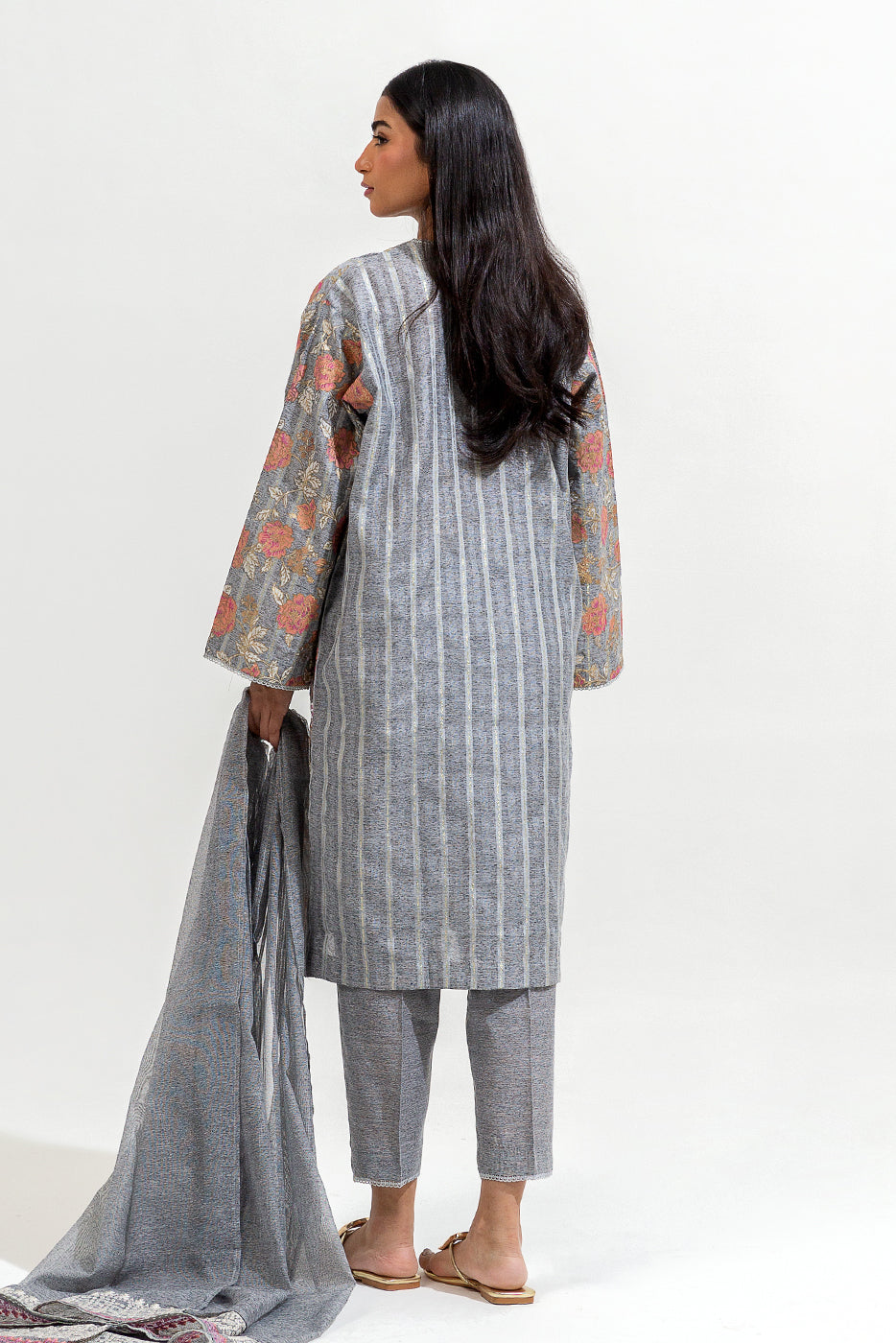 Buy Luxury Pret 3 Piece & Get Gorgeous Look - Beechtree PK – BEECHTREE