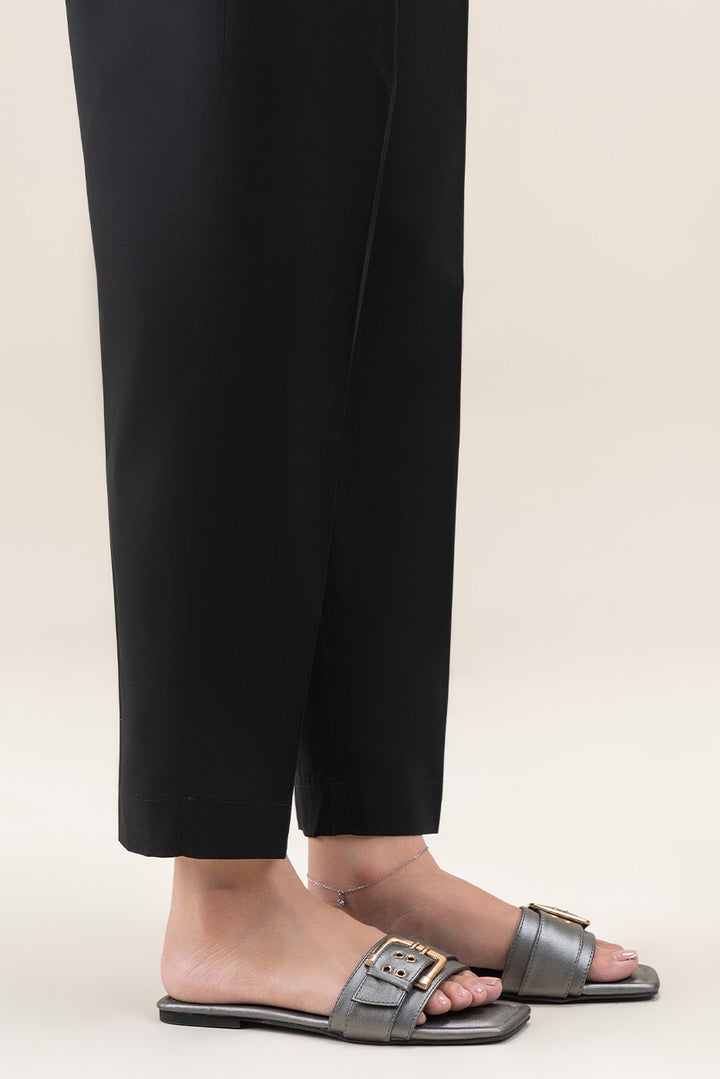 BASIC STRAIGHT PANTS – BEECHTREE
