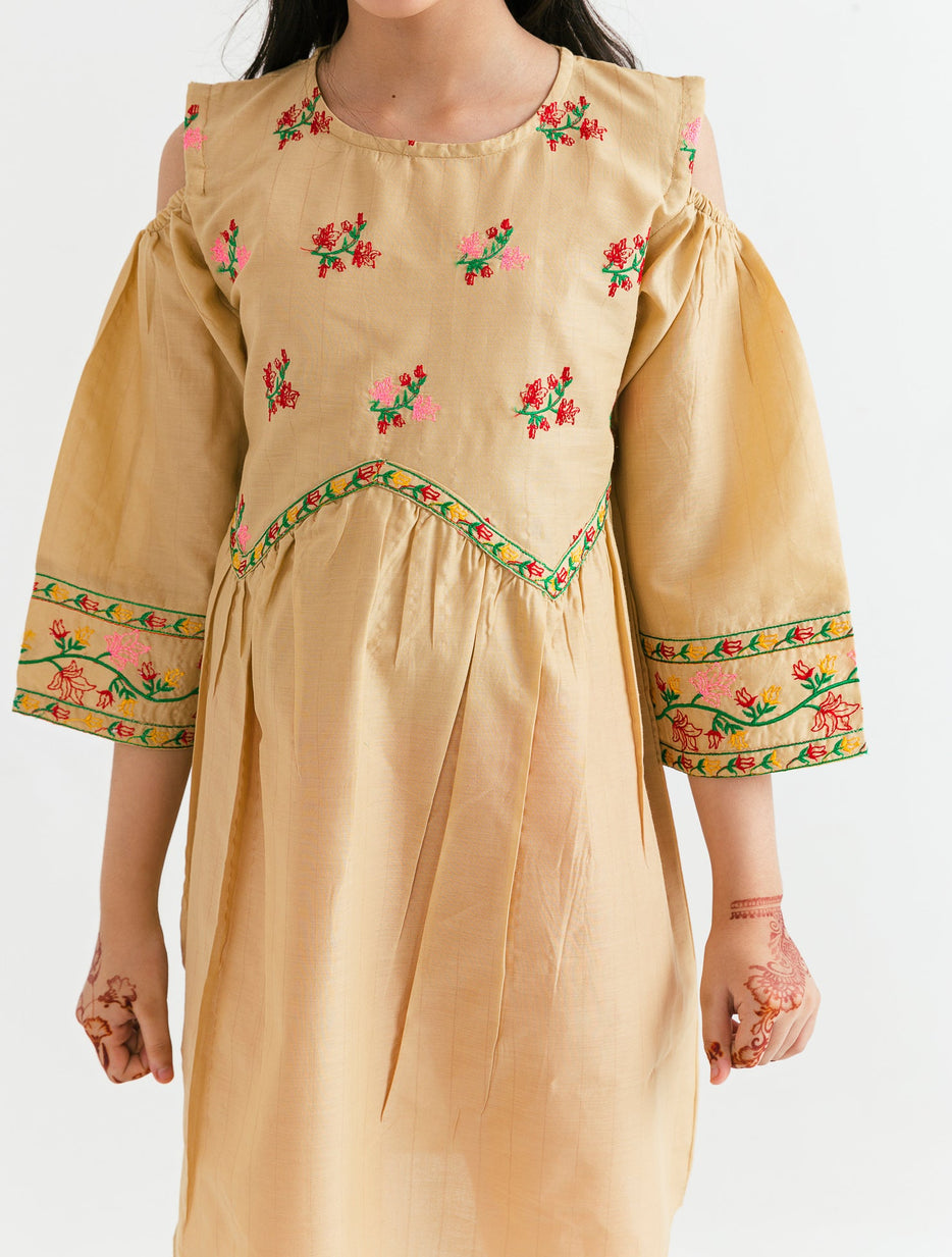 FLORAL Embroidered TUNIC – BEECHTREE