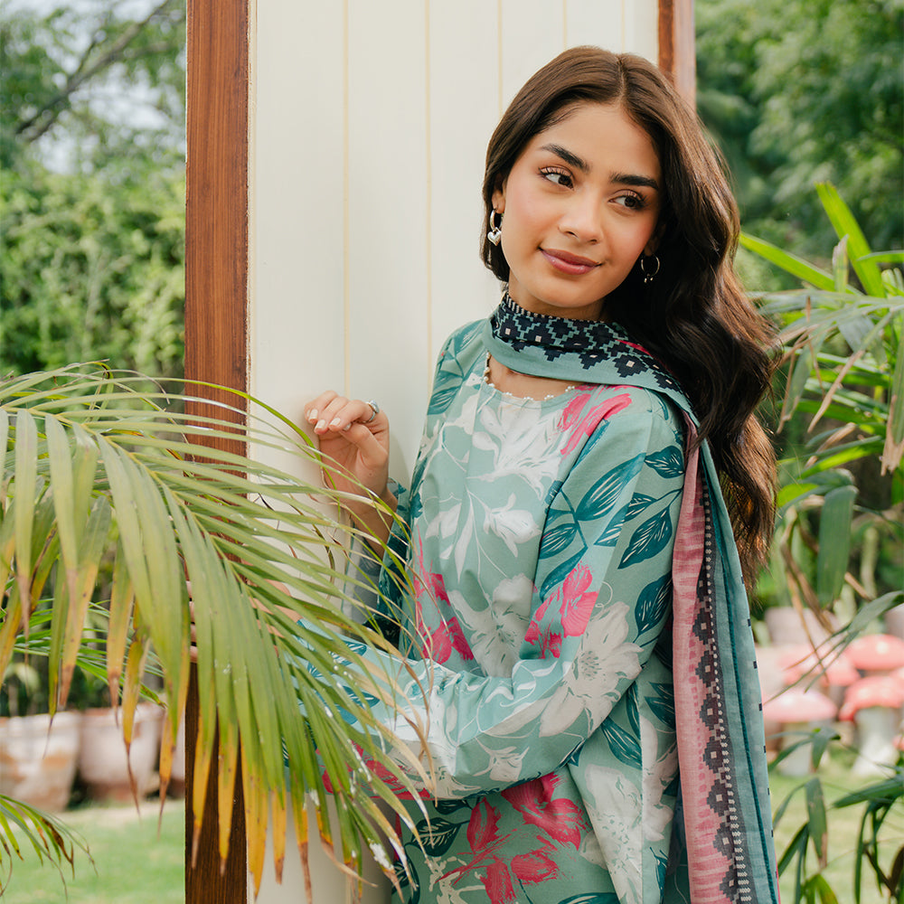 Buy Online Women's Ready to Wear and Unstitched Clothes – BEECHTREE