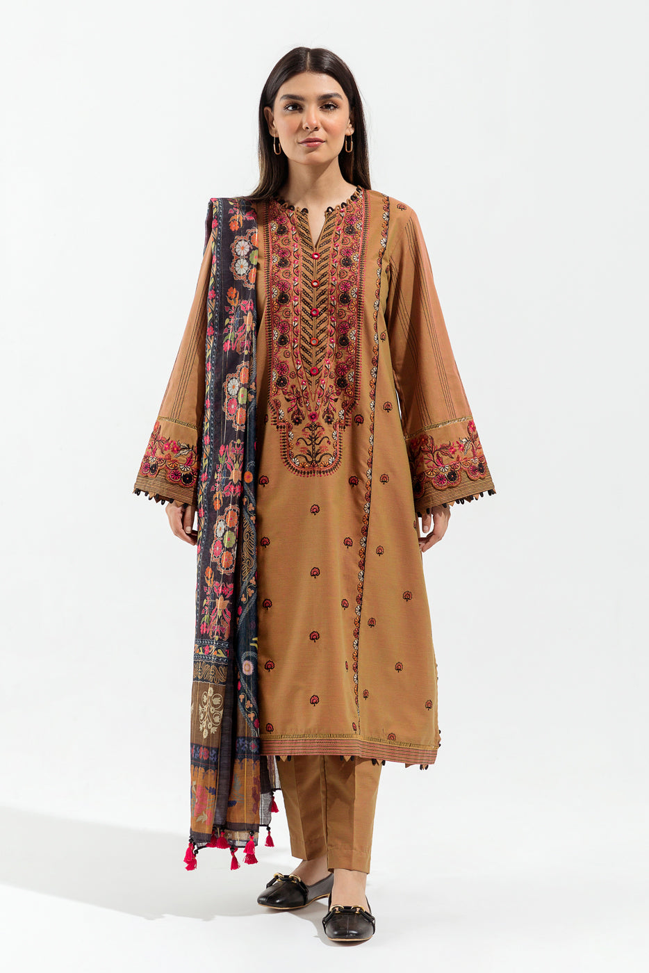3 PIECE - EMBROIDERED TWO TONE SUIT - DIVINE DECOR – BEECHTREE