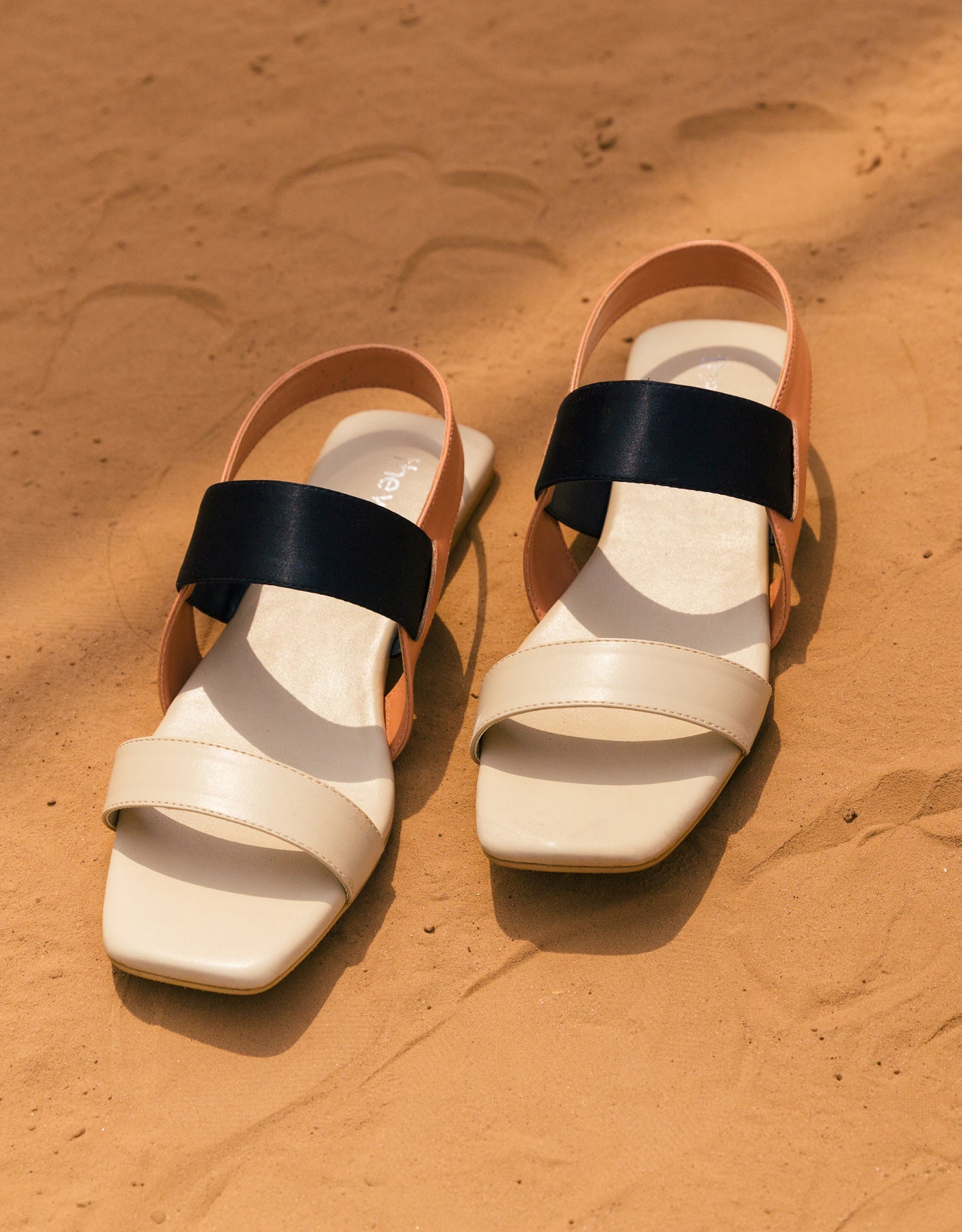 Strappy Sandals – BEECHTREE