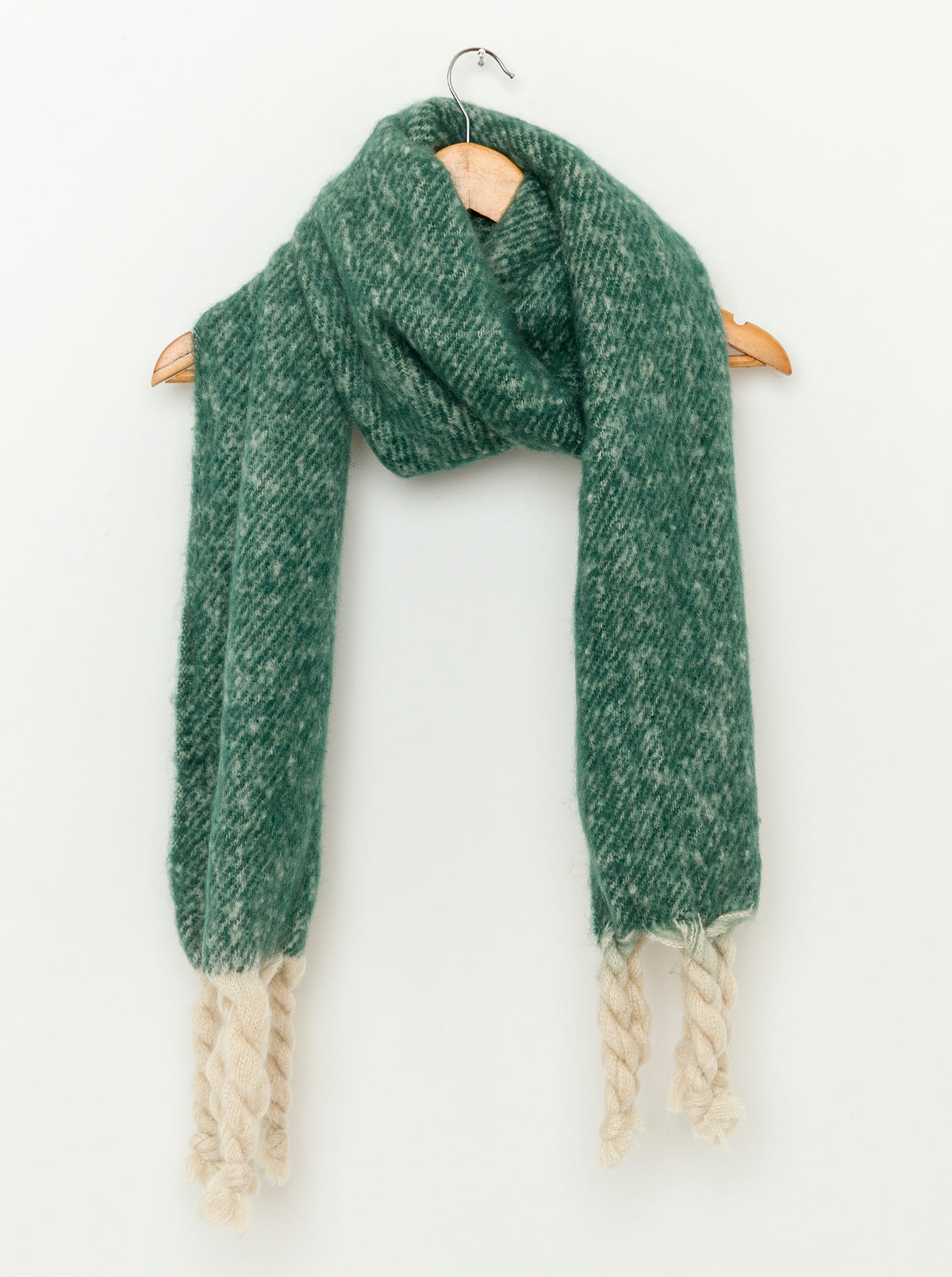 Purchase Online Women Accessories | Winter Scarves For Women – BEECHTREE